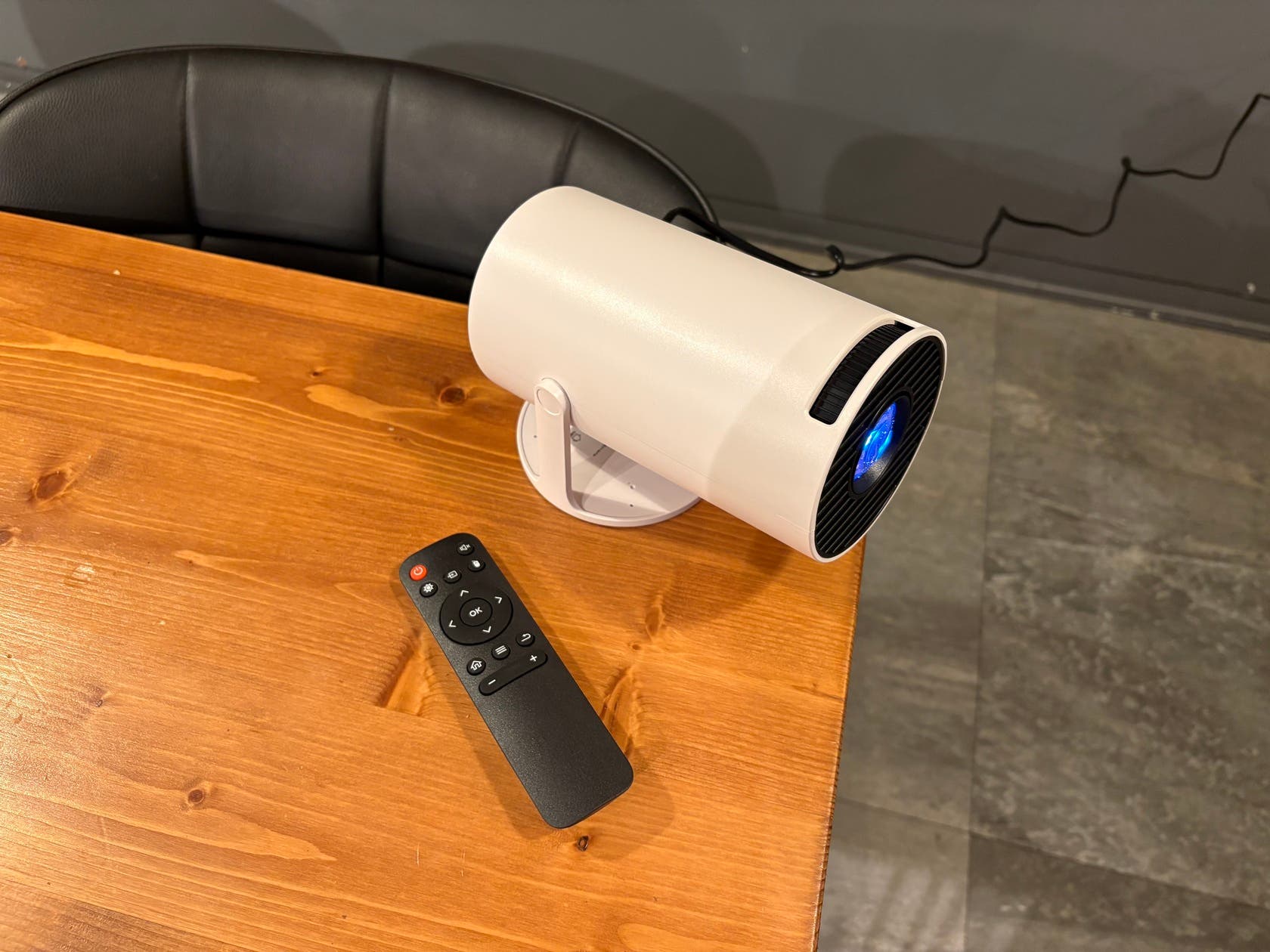 プロジェクターの画像2