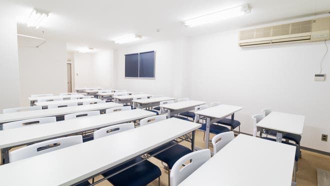 【なんば駅6番出口徒歩1分!定員32名!】65型モニター・10Gbps光回線・WiFi無料!ふれあい貸し会議室 なんばNo164の写真5