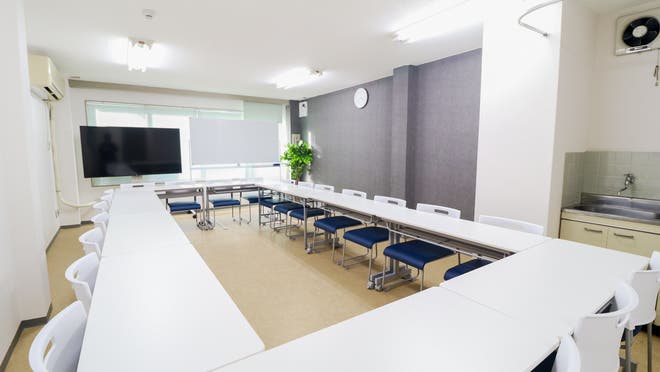 【なんば駅6番出口徒歩1分!定員32名!】65型モニター・10Gbps光回線・WiFi無料!ふれあい貸し会議室 なんばNo164の写真13