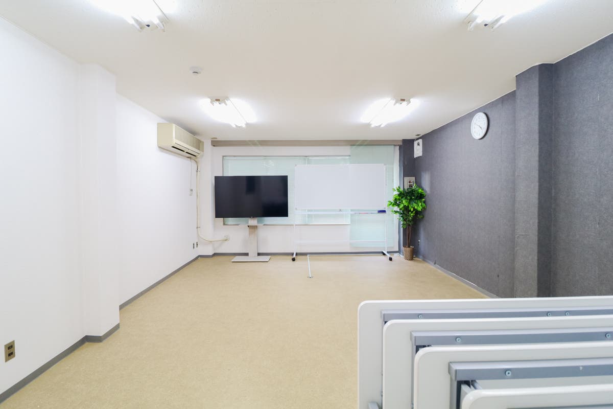 【なんば駅6番出口徒歩1分！定員32名！】65型モニター・10Gbps光回線・WiFi無料！ふれあい貸し会議室 なんばNo164の写真20