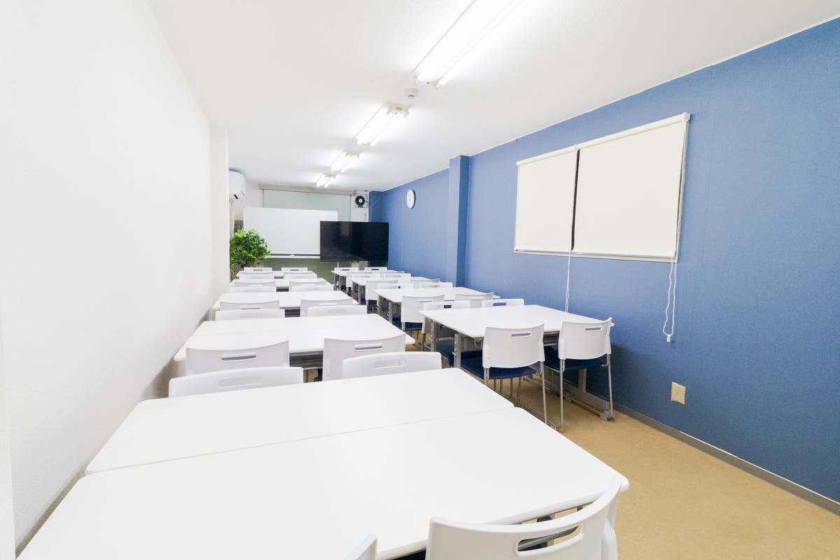 【なんば駅6番出口徒歩1分！定員36名！】65型モニター・10Gbps光回線・WiFi無料！ふれあい貸し会議室 なんばNo165の写真8