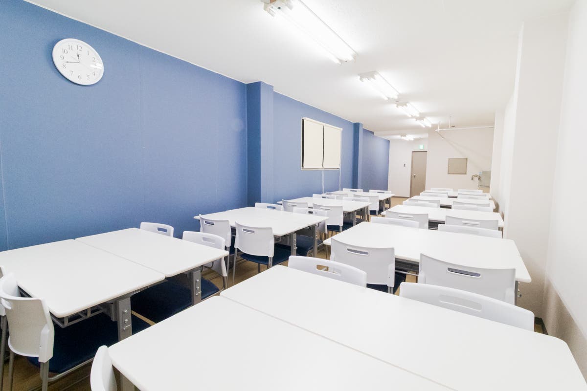 【なんば駅6番出口徒歩1分！定員36名！】65型モニター・10Gbps光回線・WiFi無料！ふれあい貸し会議室 なんばNo165の写真10