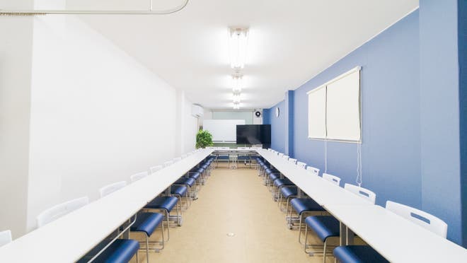 【なんば駅6番出口徒歩1分!定員36名!】65型モニター・10Gbps光回線・WiFi無料!ふれあい貸し会議室 なんばNo165の写真13