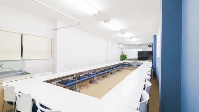 【なんば駅6番出口徒歩1分!定員36名!】65型モニター・10Gbps光回線・WiFi無料!ふれあい貸し会議室 なんばNo165の写真14