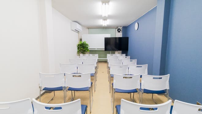 【なんば駅6番出口徒歩1分!定員36名!】65型モニター・10Gbps光回線・WiFi無料!ふれあい貸し会議室 なんばNo165の写真18