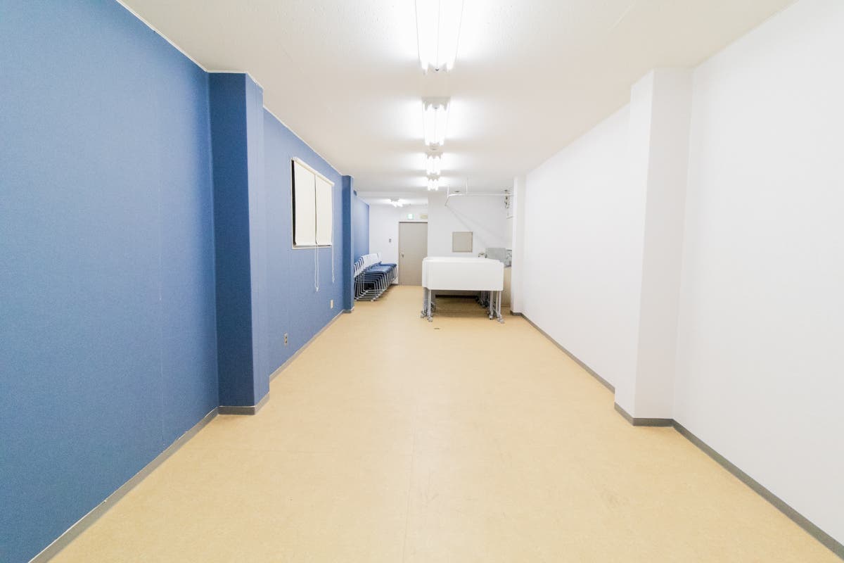 【なんば駅6番出口徒歩1分！定員36名！】65型モニター・10Gbps光回線・WiFi無料！ふれあい貸し会議室 なんばNo165の写真27