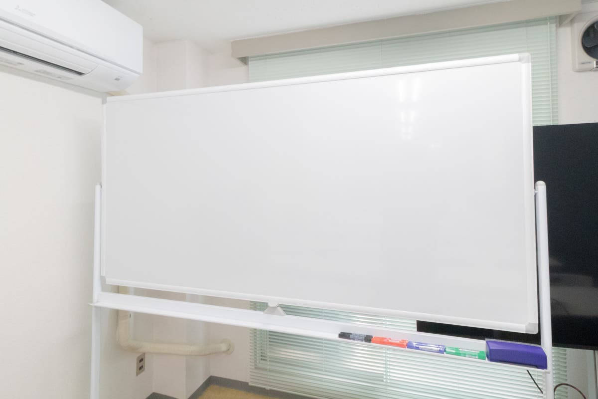 【なんば駅6番出口徒歩1分！定員36名！】65型モニター・10Gbps光回線・WiFi無料！ふれあい貸し会議室 なんばNo165の写真29