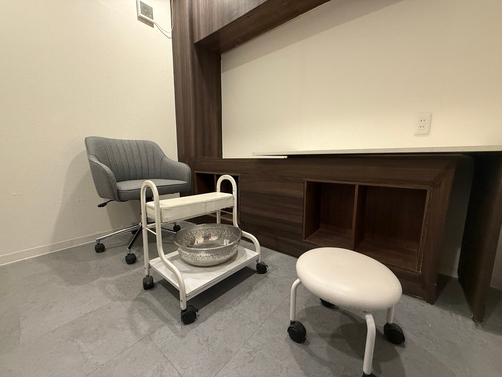 【八丁畷駅1分】完全個室のレンタルサロン/ネイルサロンの写真4