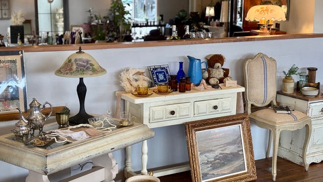 空間そのものが演出になるアンティークショップの写真4