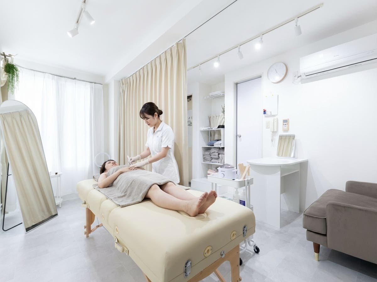 【💐完全貸切プライベートサロン｜なんば駅5分すぐ✨】JR＆地下鉄6駅7線利用可👌リラク・整体に最適👌２２m²の写真3