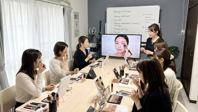 ☆TSUBAKI船橋☆ 明るく静かな環境 ★高速光回線WiFi ★テレワーク・Web会議・動画撮影最適 サロン使用も可の写真4