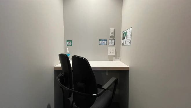 【CHATBOX TKP大宮駅西口】No.1 Web会議・通話に最適/無料Wifi/電源ありの写真2