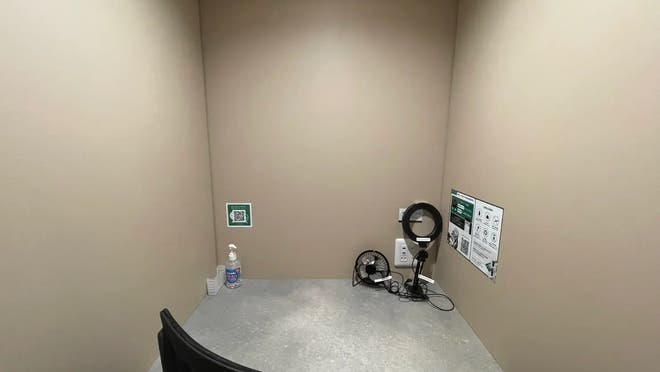 【CHATBOX TKP天神スカイホール】No.1 Web会議・通話に最適/無料Wifi/電源ありの写真2