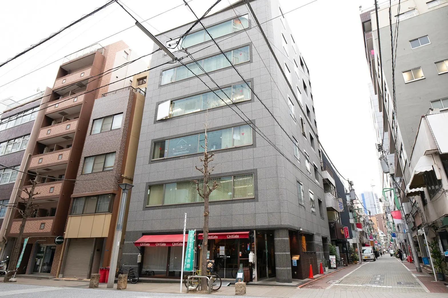 【CHATBOX いいオフィス浜松町】No.1　Web会議・通話に最適/無料Wifi/電源ありの写真3