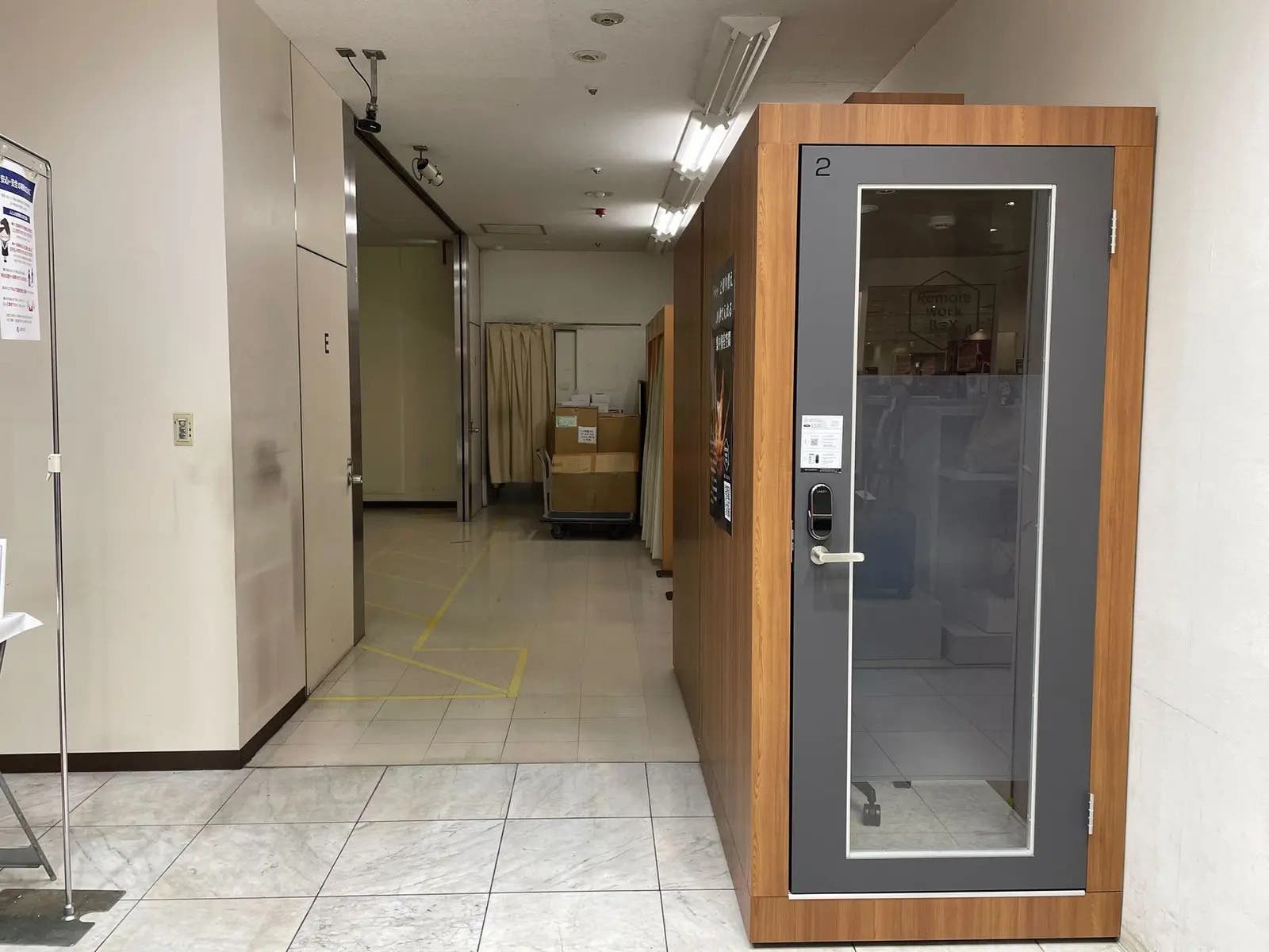 【CHATBOX さいか屋 藤沢】No.1　Web会議・通話に最適/無料Wifi/電源ありの写真3