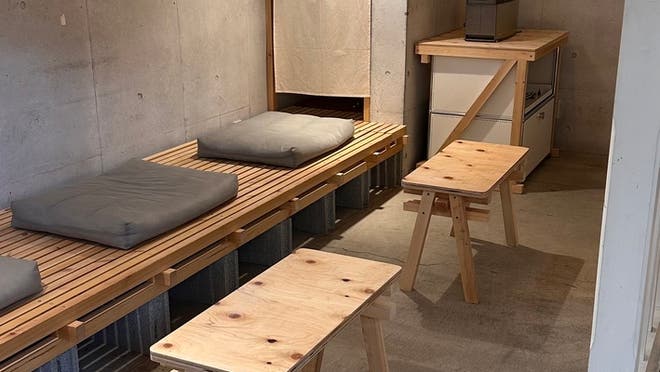 表参道駅徒歩7分、1階にはカフェ併設の自由空間の写真8