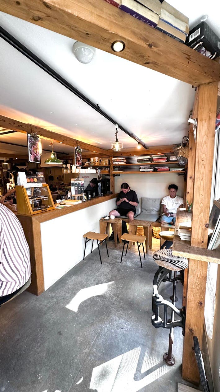 表参道駅徒歩7分、1階にはカフェ併設の自由空間の写真27