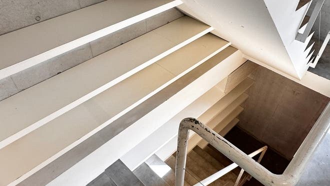 表参道駅徒歩7分、1階にはカフェ併設の自由空間の写真14