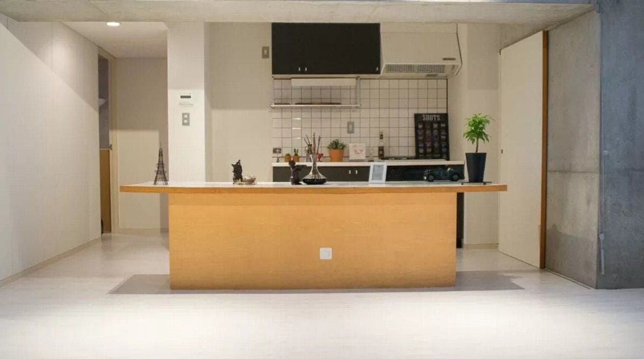 【芝浦ふ頭】天井高5m‼ ニューヨークのアートギャラリー風キッチン付き万能スタジオの写真5