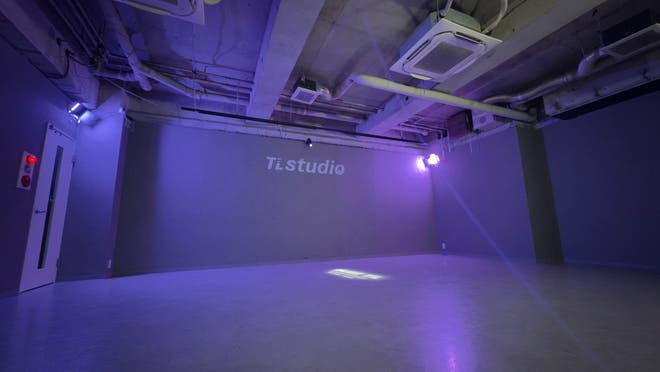 大久保駅から2分 ダンス / フィットネス / ボイトレ / 演劇 / 楽器/ 各種撮影 など 様々な用途でご利用いただけます。の写真2