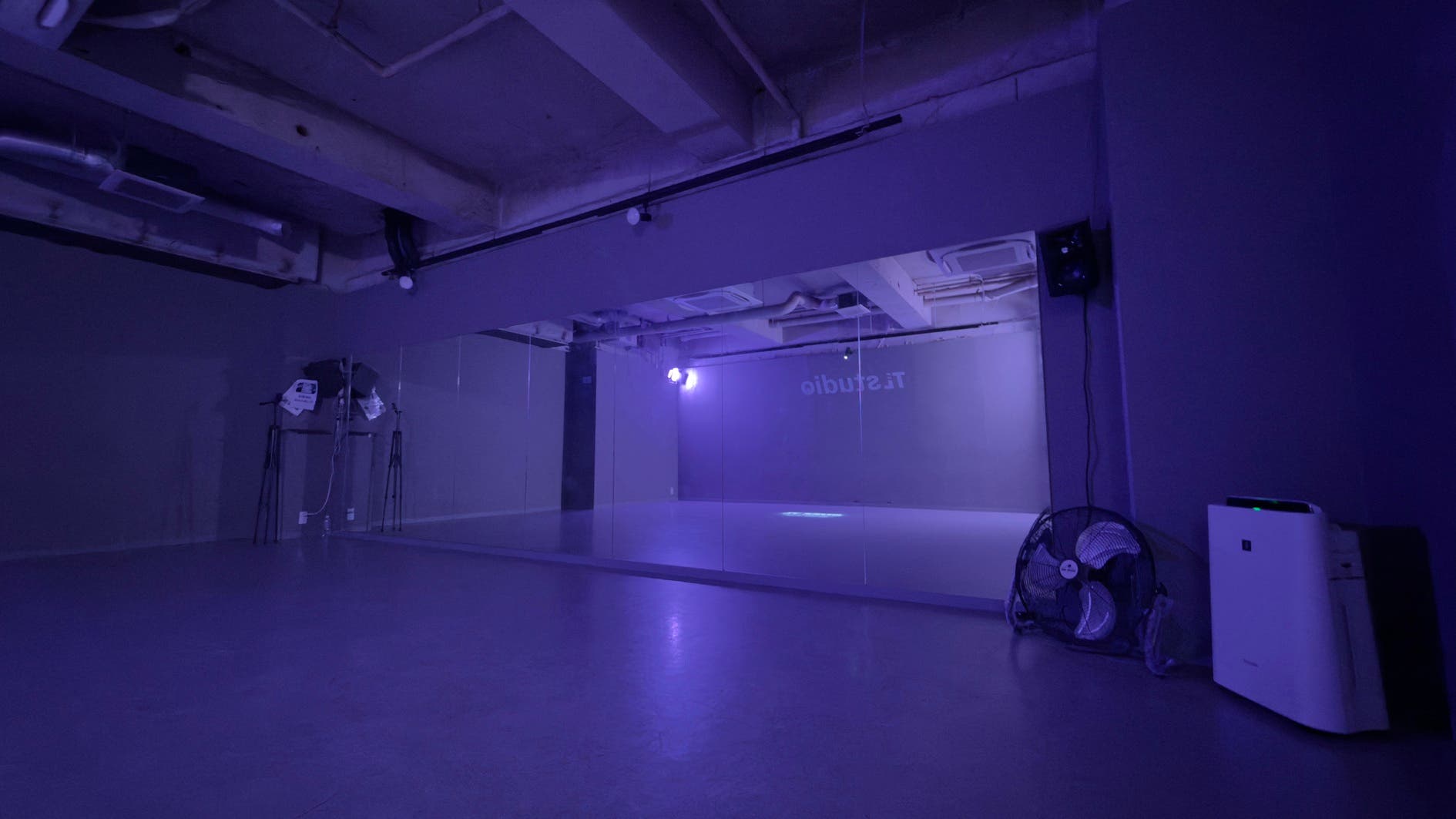 大久保駅から2分　ダンス / フィットネス / ボイトレ / 演劇 / 楽器/ 各種撮影 など 様々な用途でご利用いただけます。の写真3