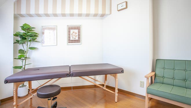 【NEW OPEN】自由が丘駅徒歩2分!エステ、ネイル、ヨガ、パーソナルカラー診断、整体、セルフ撮影など用途様々リラックス空間の写真3