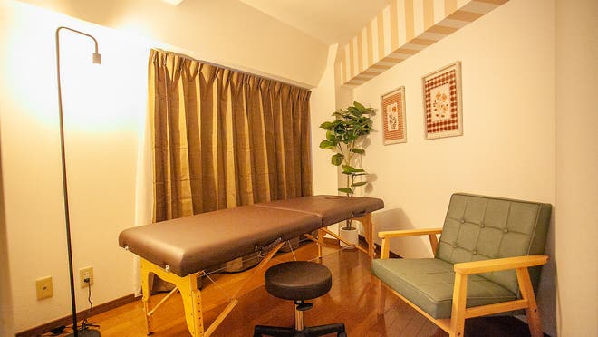 【NEW OPEN】自由が丘駅徒歩2分!エステ、ネイル、ヨガ、パーソナルカラー診断、整体、セルフ撮影など用途様々リラックス空間の写真15