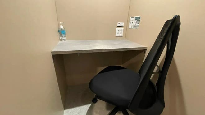 【CHATBOX ヨガ&パーソナルトレーニング】No.1 Web会議・通話に最適/無料Wifi/電源ありの写真2