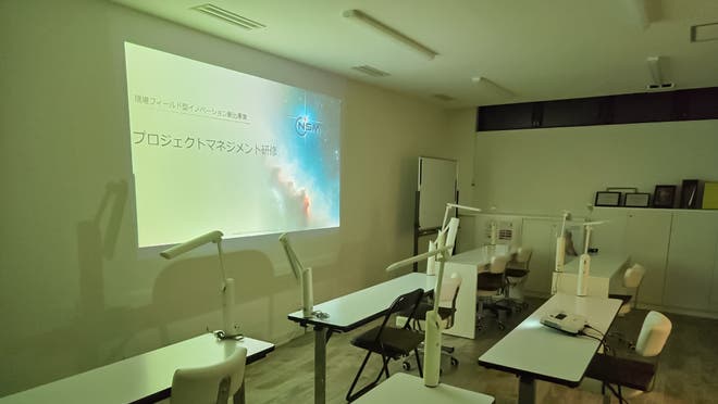 《NEWオープン🎉》会議・セミナー・講習会に最適。ママ会や少人数イベントにも。幅広く使える多目的スペースの写真11