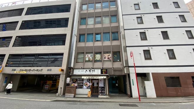 【CHATBOX 駅前中央ビル】No.2 Web会議・通話に最適/無料Wifi/電源ありの写真9