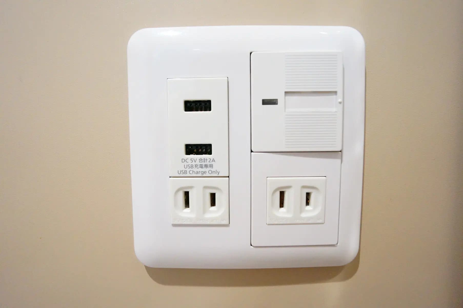 【CHATBOX 駅前中央ビル】No.3　Web会議・通話に最適/無料Wifi/電源ありの写真7