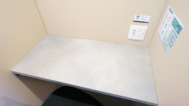 【CHATBOX 駅前中央ビル】No.5 Web会議・通話に最適/無料Wifi/電源ありの写真4