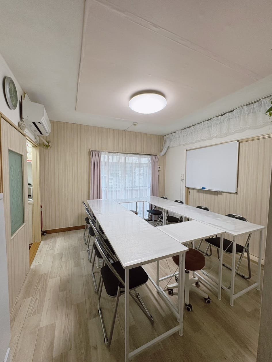 リモートワークスペース　カテナ　大井町店 大井町駅西口から徒歩3分でアクセスも抜群のリモートワークスペース8階会議室の写真1