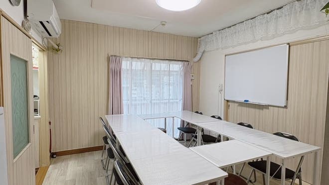 リモートワークスペース カテナ 大井町店 大井町駅西口から徒歩3分でアクセスも抜群のリモートワークスペース8階会議室の写真1