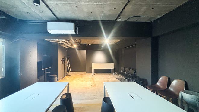 <2025年11月オープン>着座で最大20名まで利用可!イベント、セミナー、撮影、懇親会などに利用!大型モニター2台ありの写真13