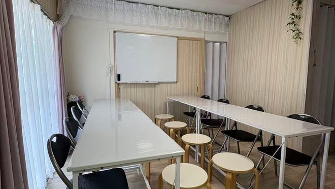 リモートワークスペース カテナ 大井町店 大井町駅西口から徒歩3分でアクセスも抜群のリモートワークスペース8階会議室の写真2