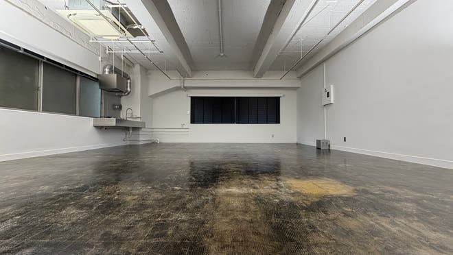 【西麻布】アパレルチームが立ち上げたHOUSE studio!!|撮る・つくる・整える|日常を表現に変える|ヴィンテージ什器多数の写真5