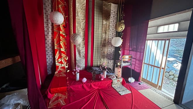 【足利市】一軒家まるごと異世界。ゴシック・和モダン・ホラーの3面スタジオ!コスプレ撮影スポットの写真2