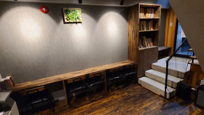 駅すぐ!カフェのようなおしゃれ空間で、気軽に楽しむピアノ時間の写真2