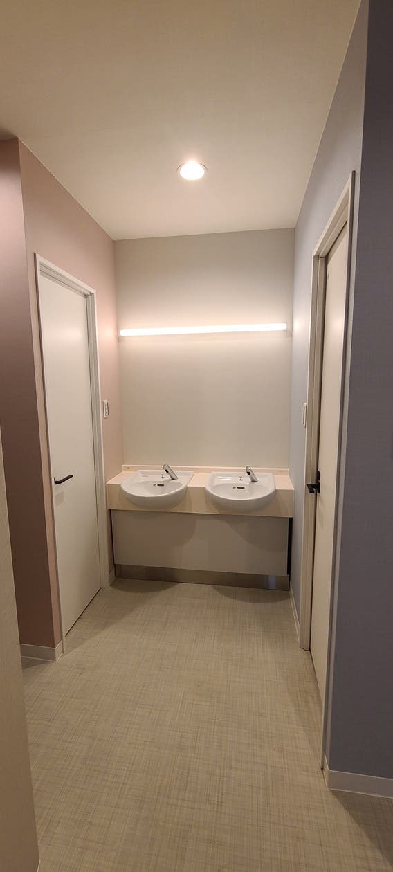 駅すぐ！カフェのようなおしゃれ空間で、気軽に楽しむピアノ時間の写真3