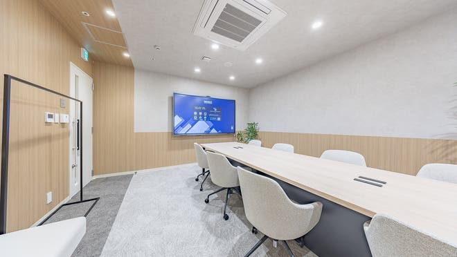 北浜駅徒歩4分、8名用会議室の写真2