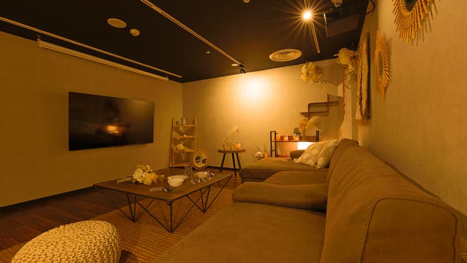 スペモ🥀デート💗プロジェクター🎥記念日🥂女子会💎パーティ🥂映画鑑賞🎬️MV撮影📸823_Atelier大阪梅田の写真20