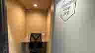 【CHATBOX 関内 LIST EAST BLD】3F No.1 Web会議・通話に最適/無料Wifi/電源ありの写真2