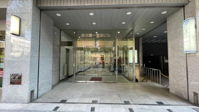 【CHATBOX 関内 LIST EAST BLD】3F No.1 Web会議・通話に最適/無料Wifi/電源ありの写真4