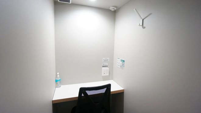 【CHATBOX 自遊空間BIGBOX高田馬場】No.2 Web会議・通話に最適/無料Wifi/電源ありの写真3