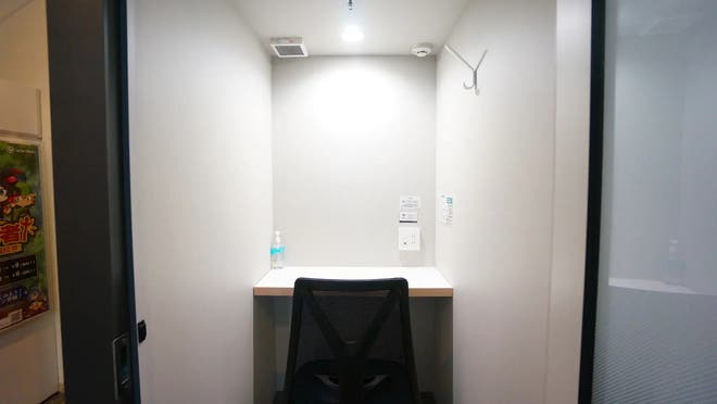 【CHATBOX 自遊空間BIGBOX高田馬場】No.2 Web会議・通話に最適/無料Wifi/電源ありの写真6