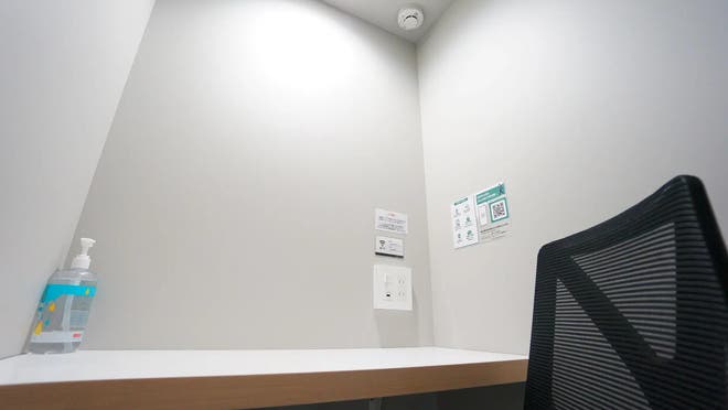 【CHATBOX 自遊空間BIGBOX高田馬場】No.3 Web会議・通話に最適/無料Wifi/電源ありの写真7