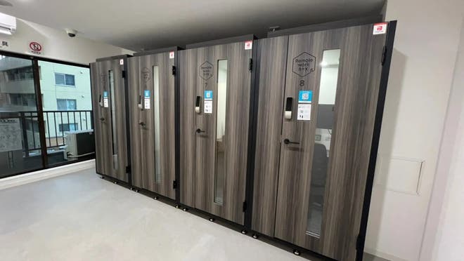 【CHATBOX 西新宿Aビル】No.7 Web会議・通話に最適/無料Wifi/電源ありの写真3