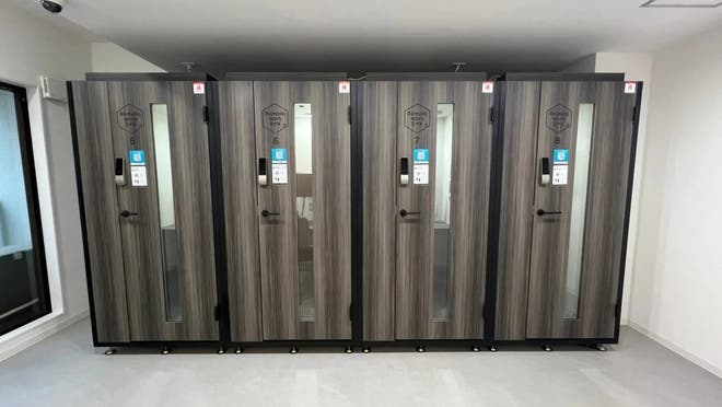 【CHATBOX 西新宿Aビル】No.8 Web会議・通話に最適/無料Wifi/電源ありの写真4