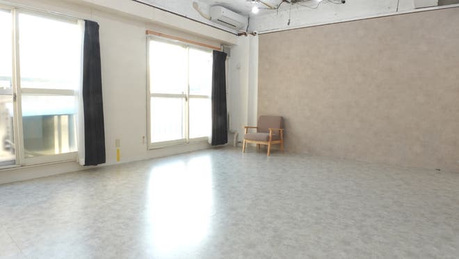 【中野7分】白壁+アーチ+コンクリ壁|フルカラーLEDライト+背景紙無料|【人物撮影|ペット可】の写真8